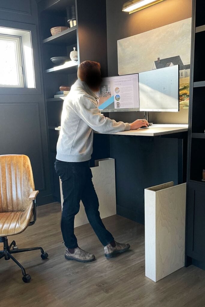 Stylish and Functional: Standing Desks That Aren’t Ugly | Fynes Designs